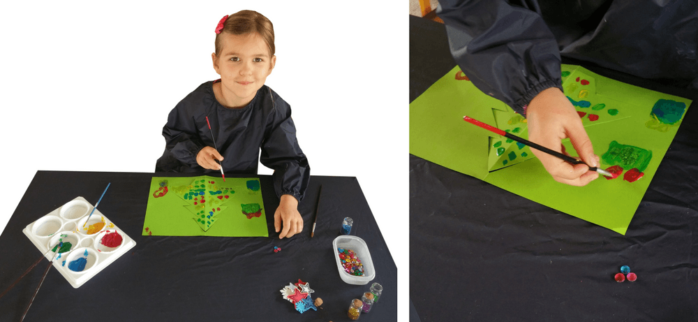 Pop Up Christmas Tree Cards: a fun, easy Christmas craft for kids